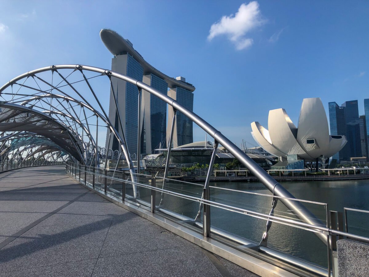 Unique And Funny Laws In Singapore That You Should Know Before Traveling Unique And Funny Laws In Singapore That You Should Know Before Traveling